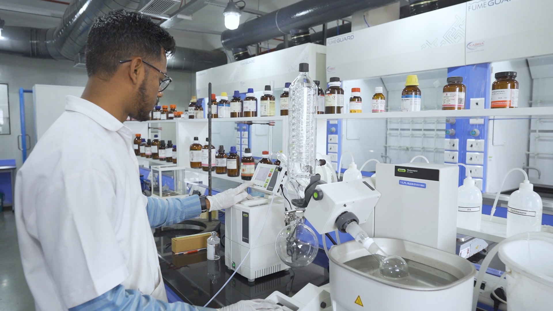 Driving Innovation in Pharmaceutical Chemistry | Viswa Laboratories